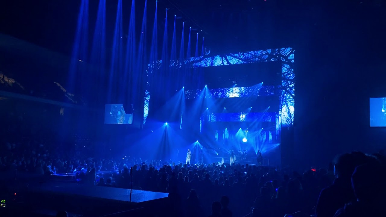 TobyMac - Scars - Hits Deep Tour - Houston 2019 - YouTube