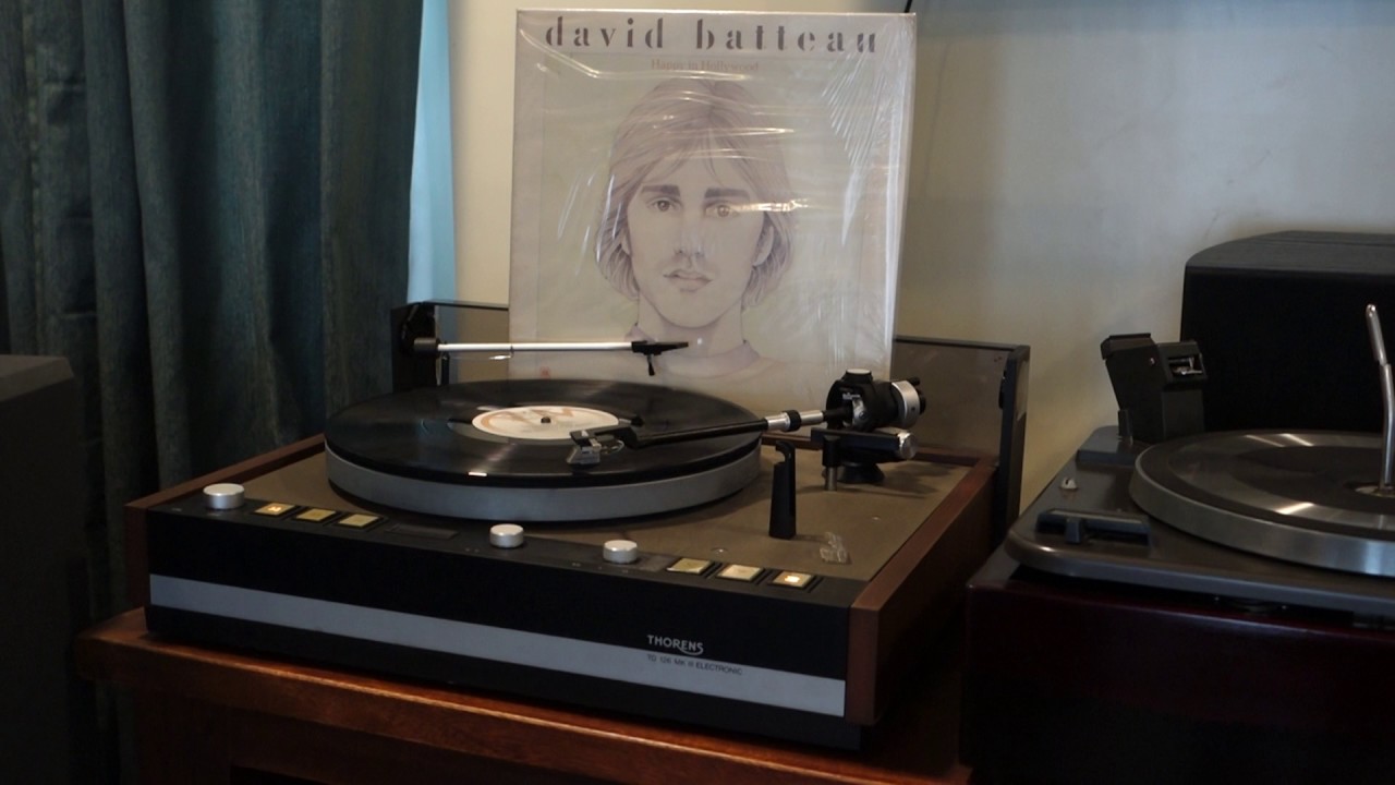 David Batteau - Walk In Love (1976) - YouTube