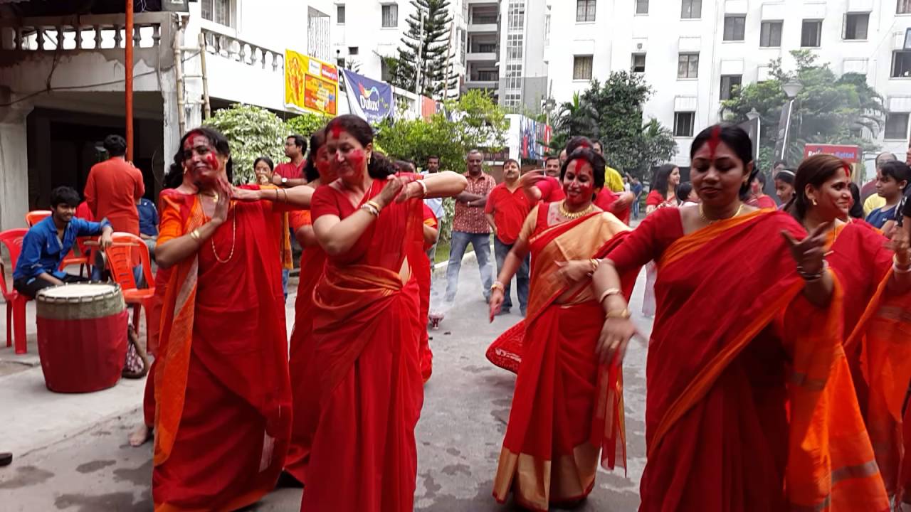 Avishikta 1 Durga Puja 2016 Bisarjon - YouTube