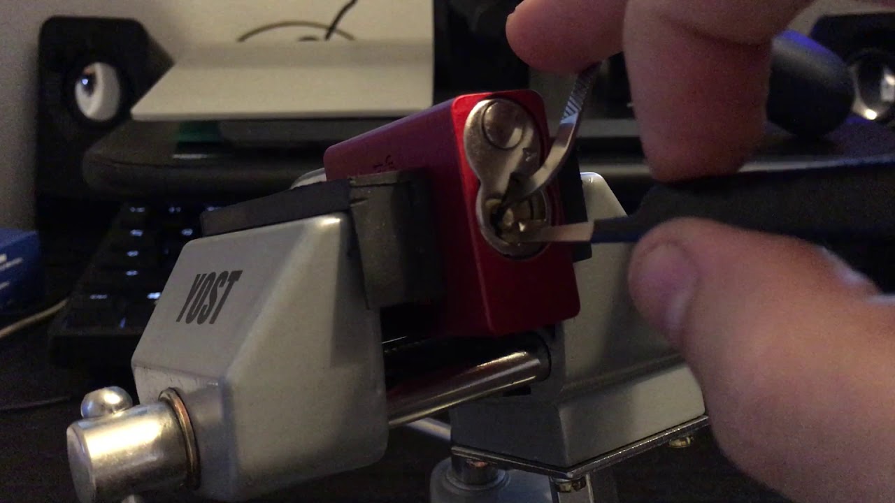 American 1100, One Handed Pick - YouTube