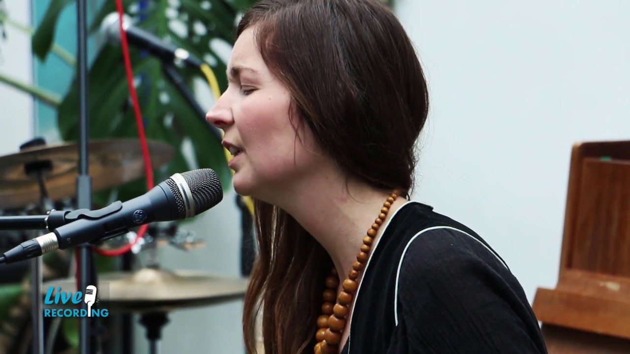 Meg Mary - She Dreams You [Nomad Live Recording] - YouTube