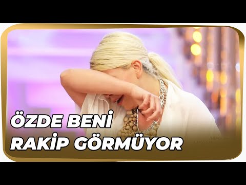 Özde, Su'nun Taklidini Yapıyor | Doya Doya Moda 53. Bölüm