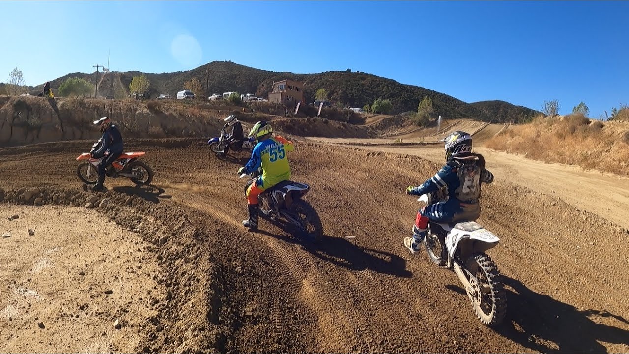 SOCAL VET MX 60 NOVICE MOTO 2 GH ARROYO TRACK 110924 - YouTube