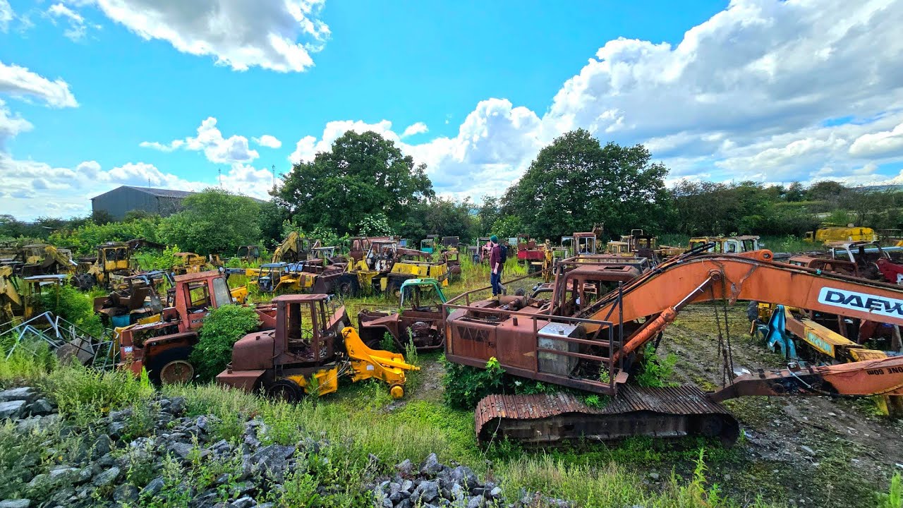Exploring ABANDONED Digger & Tractor Graveyard Worth Millions JCB ...