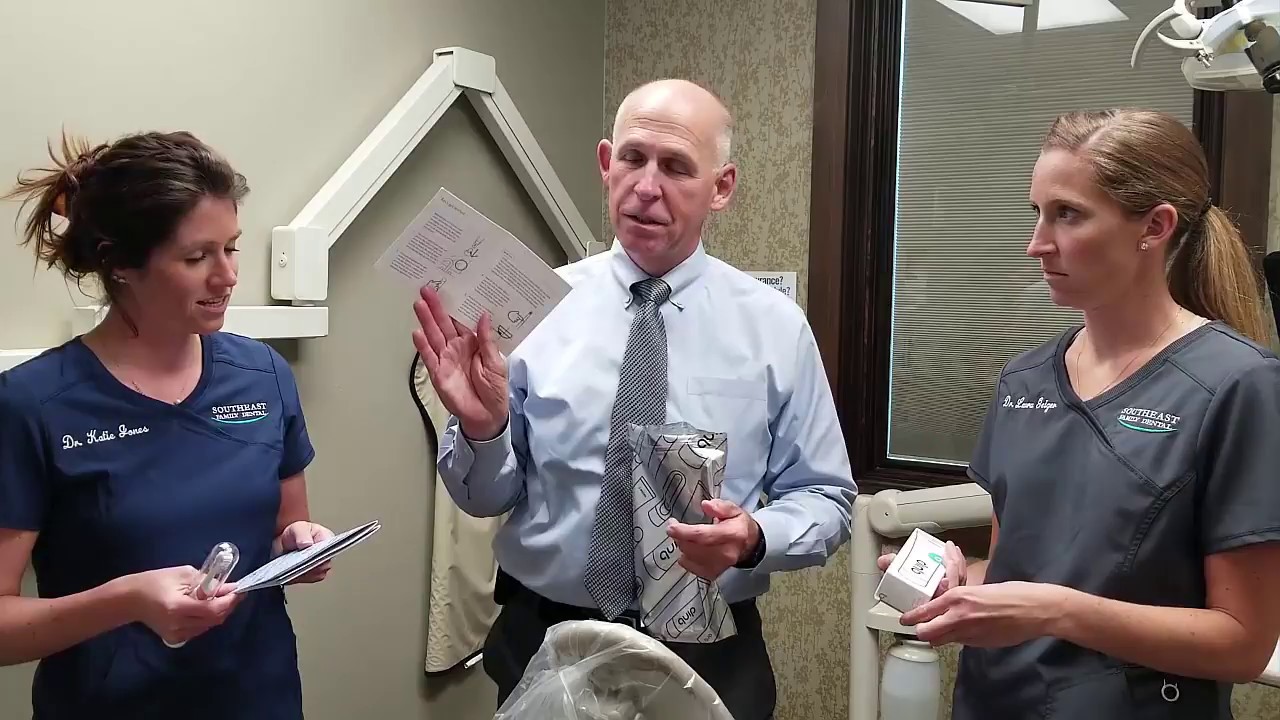 Real dentists try the Quip toothbrush - YouTube