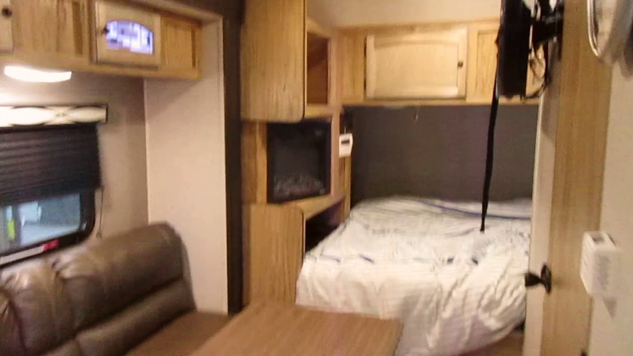 New 2019 Coachmen Freedom Express Pilot 19RKS- 16098 - YouTube