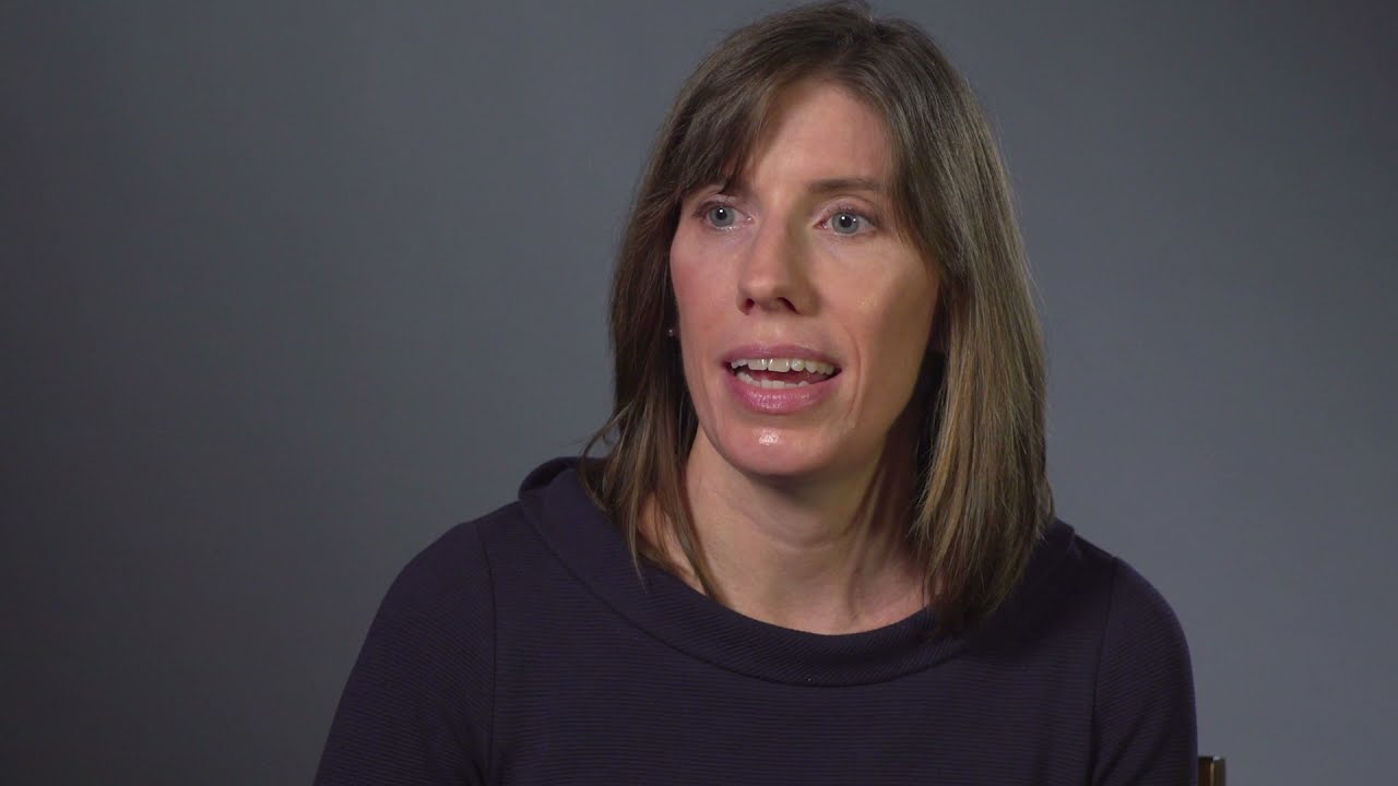 Sarah Slater, MD on gastrointestinal cancer treatment - YouTube
