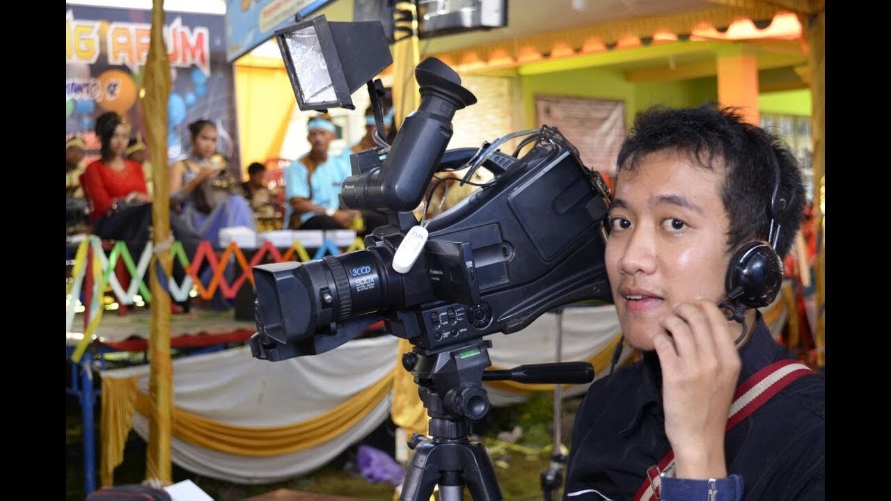 Topix Studio Live Stream // Karang Kapong - Panekan - Mageatan - YouTube