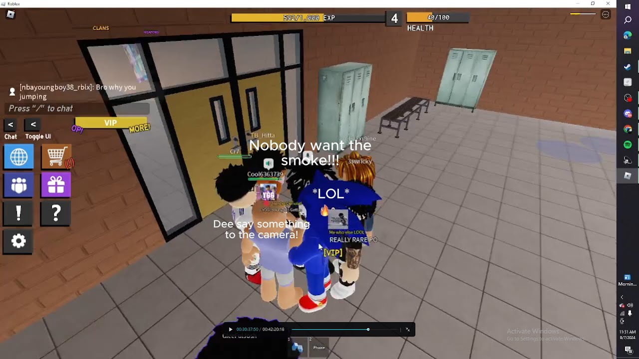 LOLL WE GOING CRAZY ... || Roblox - Fight in a school - YouTube