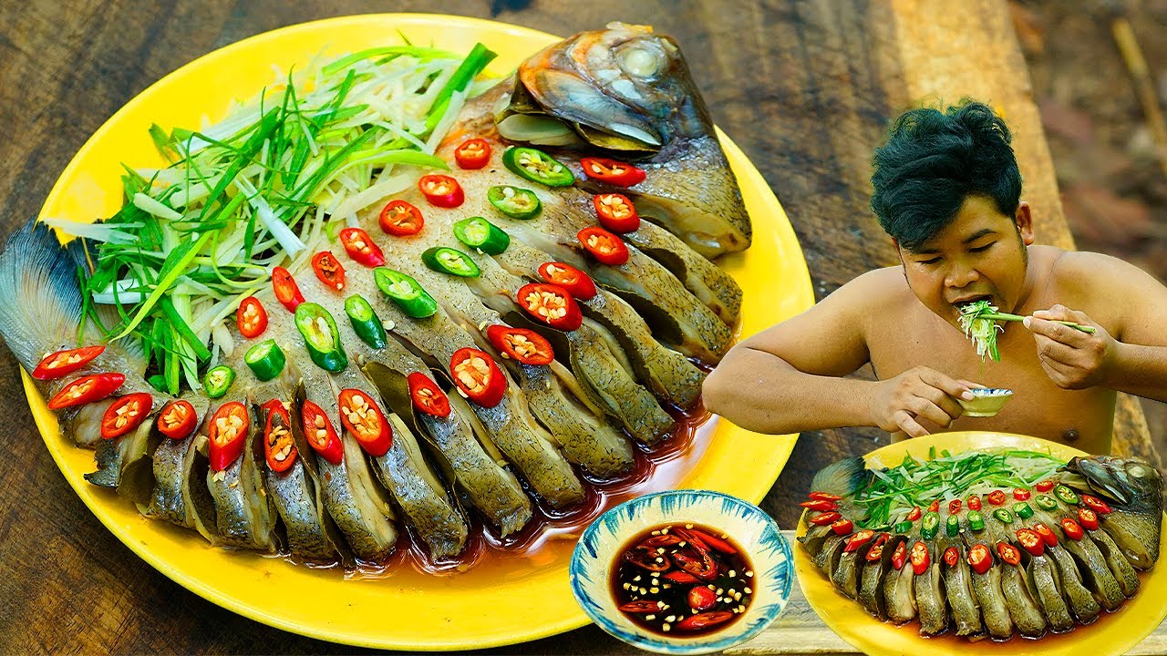 Cooking Fish Recipe Eating with Hot Chili Soy Sauce - Steam Hot Fish ...