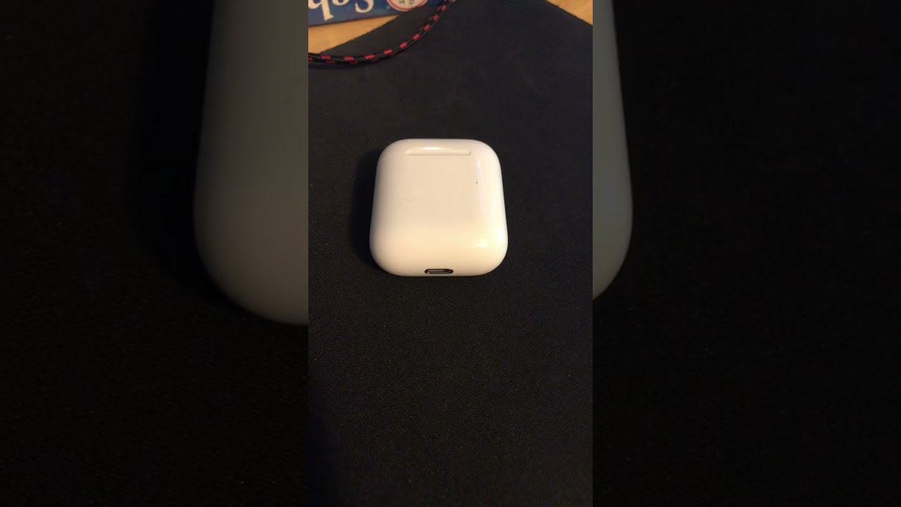 How To Open An AirPod Case - YouTube