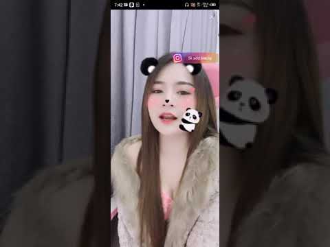 Bigo Live cewek cantik pamer susu gede banget