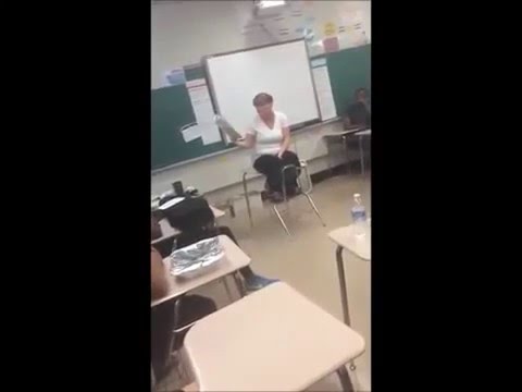 Ders Deyen Muellimeye BeatBox-la  Super Etmek.