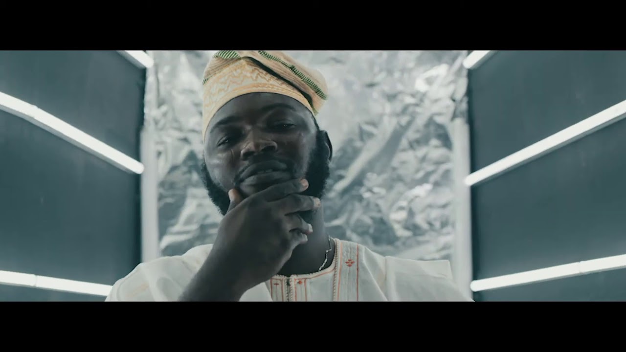 Dandizzy - Men Dey Run Am (Official Music Video) - YouTube