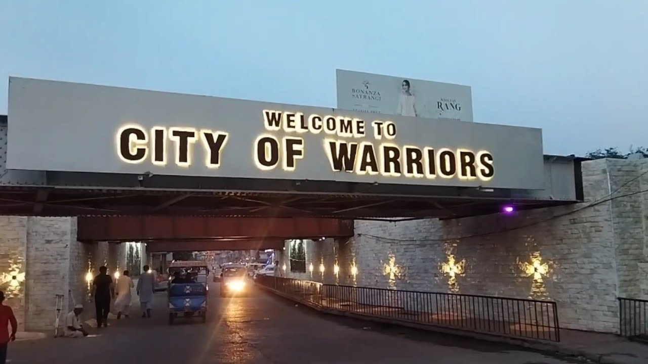 jhelum Railway Road to #Shandar_Chowk. #railway_road #shorts #games # ...