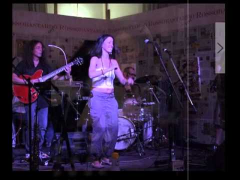 Lisa Maroni - YouTube