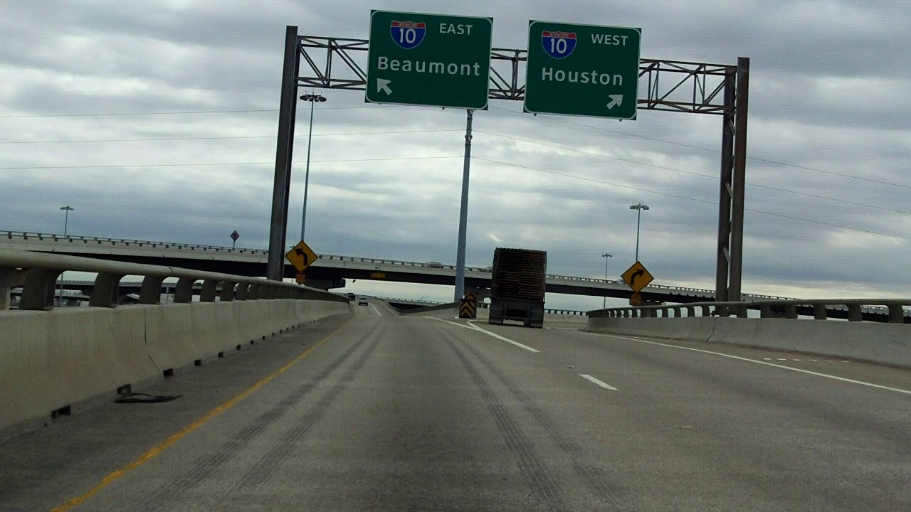 Sam Houston Tollway inner loop ramp to Baytown-East Freeway (Interstate ...