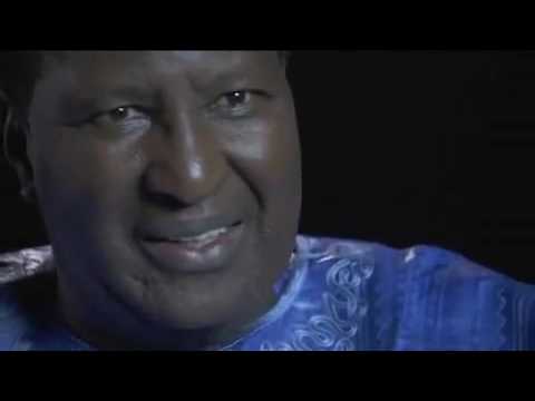 Alpha Oumar Konare rend hommage à Modibo Keita, premier Président du ...