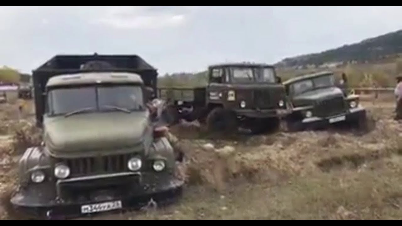 Кто круче Урал,ЗИЛ 131 или Газ 66/ ZIL131 URAL GAZ66 - YouTube