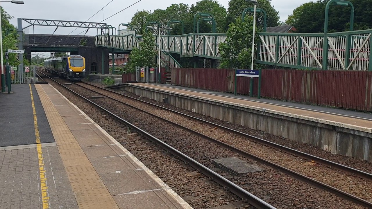 (HD) Northern 195103 passing Euxton Balshaw Lane on a test run 29/5 ...