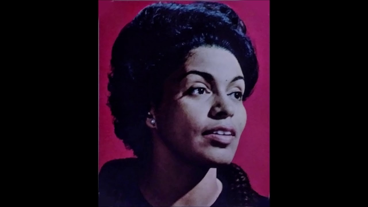 Muriel Smith sings "Sweet Little Jesus Boy" (1955) - YouTube