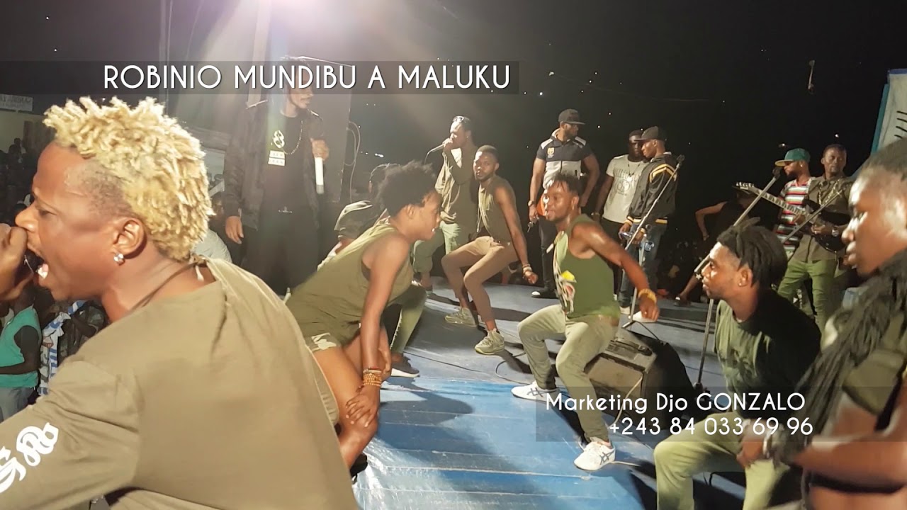 Robinio Mundibu - Live à Maluku (2017) - YouTube