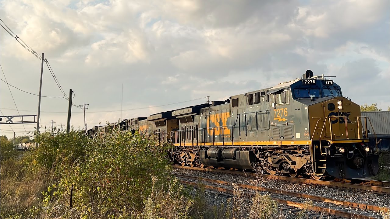 Low Light CSX AC44 Rebuild, ACC leaders, Retired Dash 9s and more! - YouTube