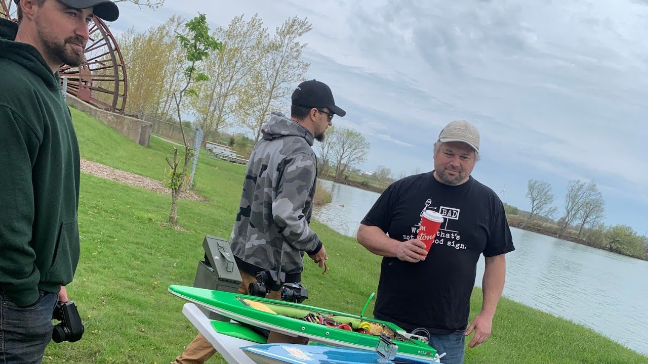 RC Boating (Southern Ont Model Boat Club) Fun Run - YouTube