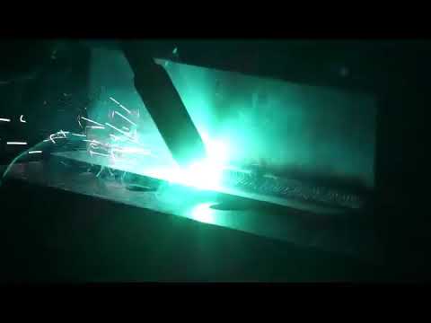 Beautiful weaving weld made with robotic welding - YouTube