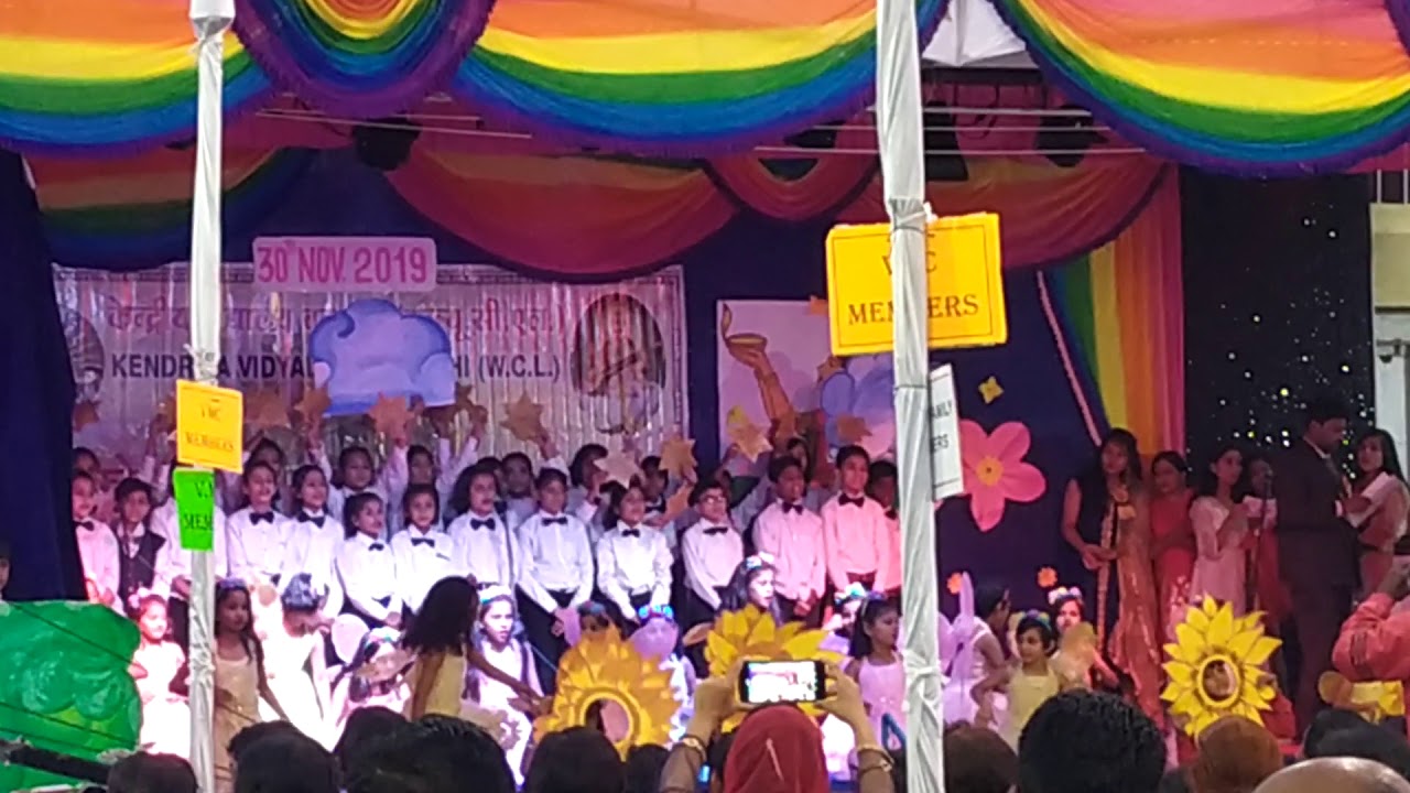 K.V.S barkuhi dance performance Anual function 2019 - YouTube