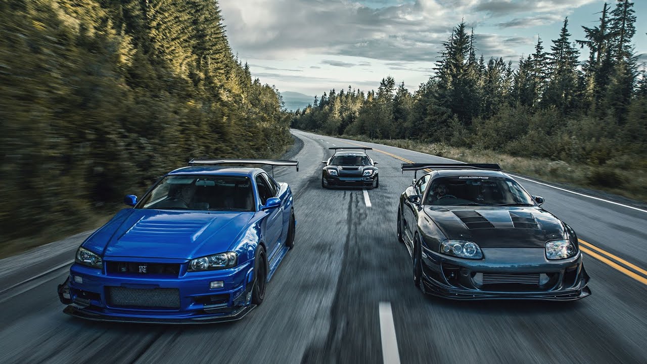 War of the legends / GTR vs Supra / Godzilla vs Kong - YouTube