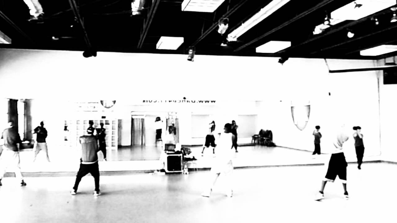 KiKi Ely Choreography Melonie Fiona "4AM" - YouTube