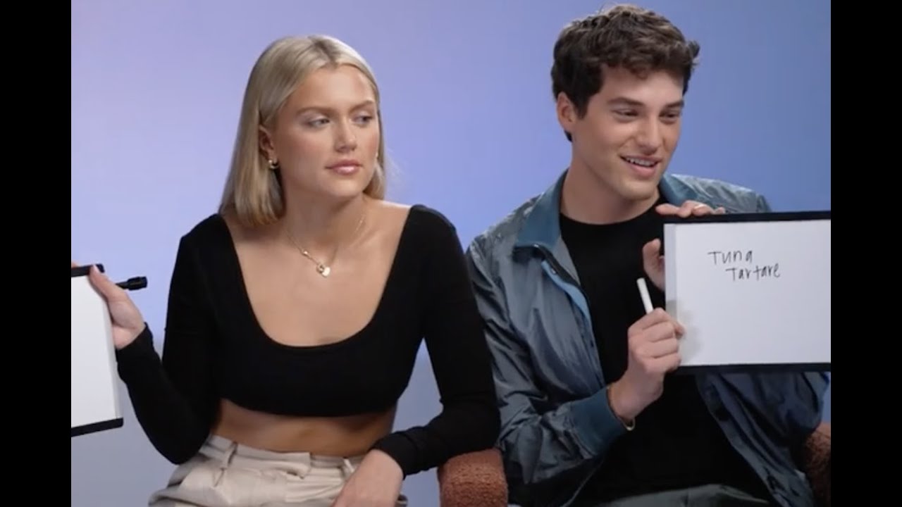 Brooks Marks & sister Chloe Marks play The Newlyweds Game with parents ...