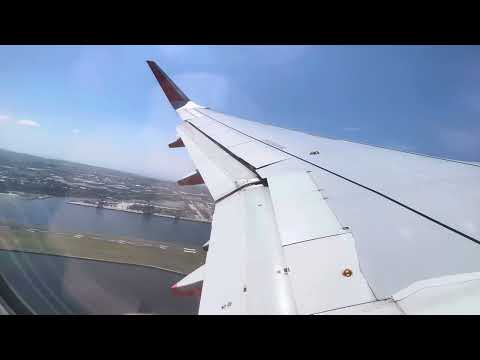 JetStar Airways Flight JQ 848 Sydney to Hamilton Island Queensland ...