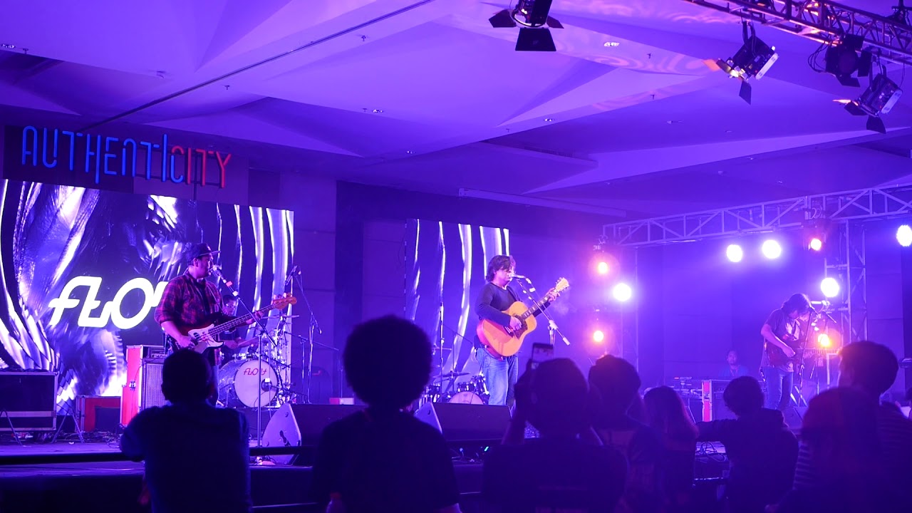 Float - Pulang (live at Lokatara Fest 2019) - YouTube