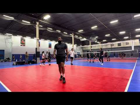 2 Girls 1 Up | G3 - Help Step Libero I'm Stuck