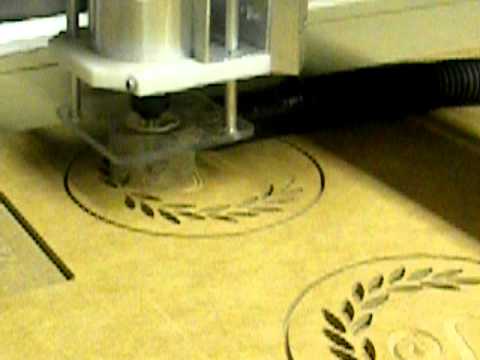 CNC Router Practice cutting a letter S - YouTube