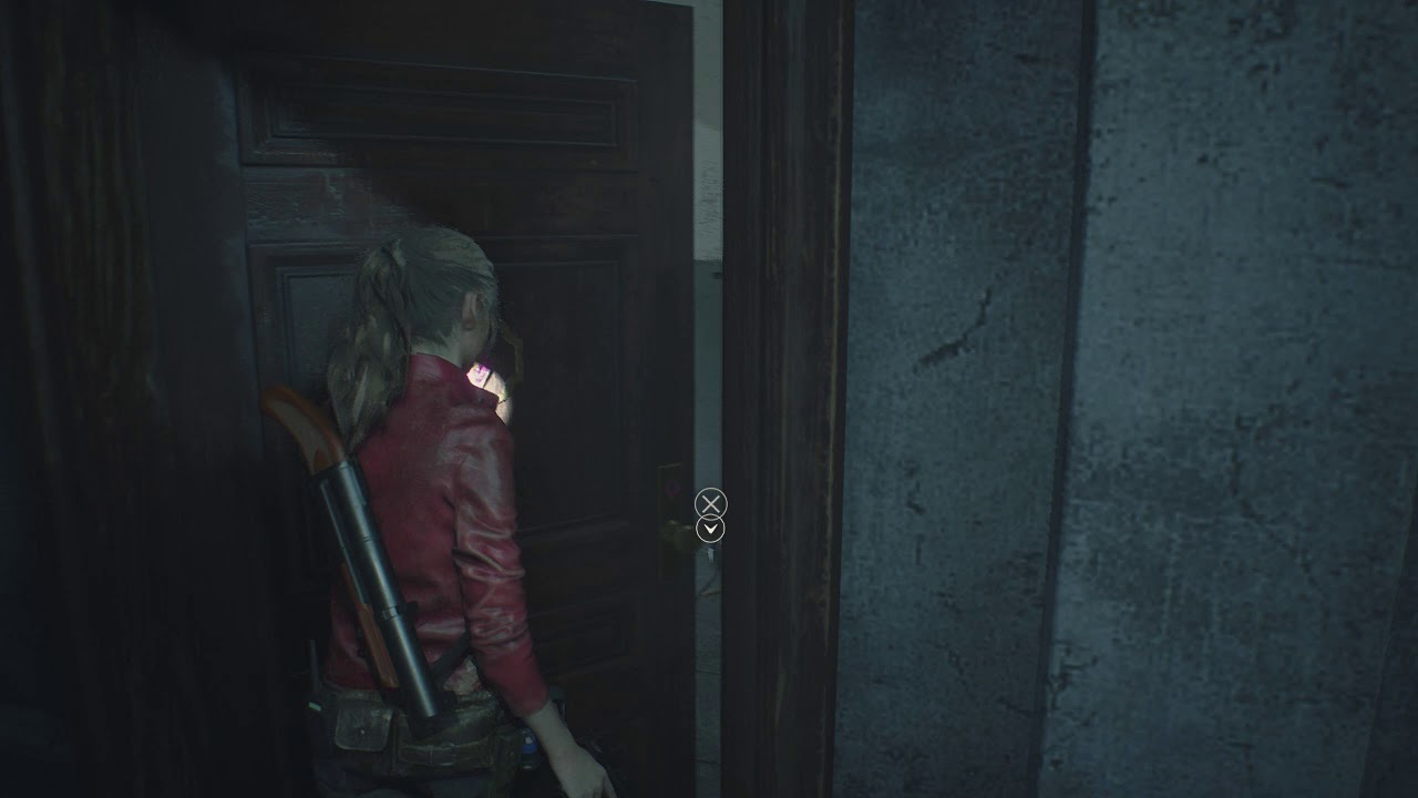 Resident Evil 2 Use Diamond Key Unlock Linen Room - YouTube