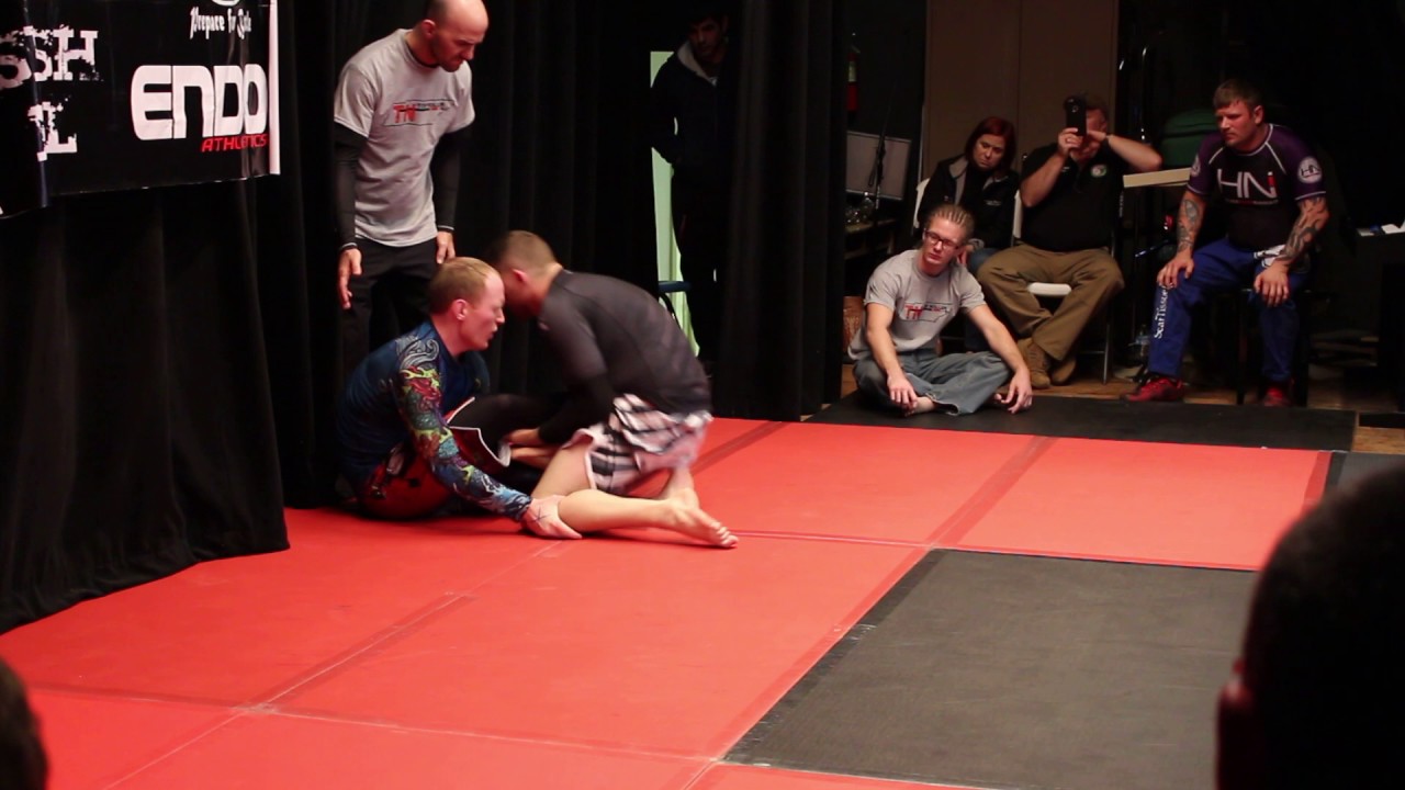 TN Top Roller 1: Joe Baize vs Michael Bartlett - YouTube