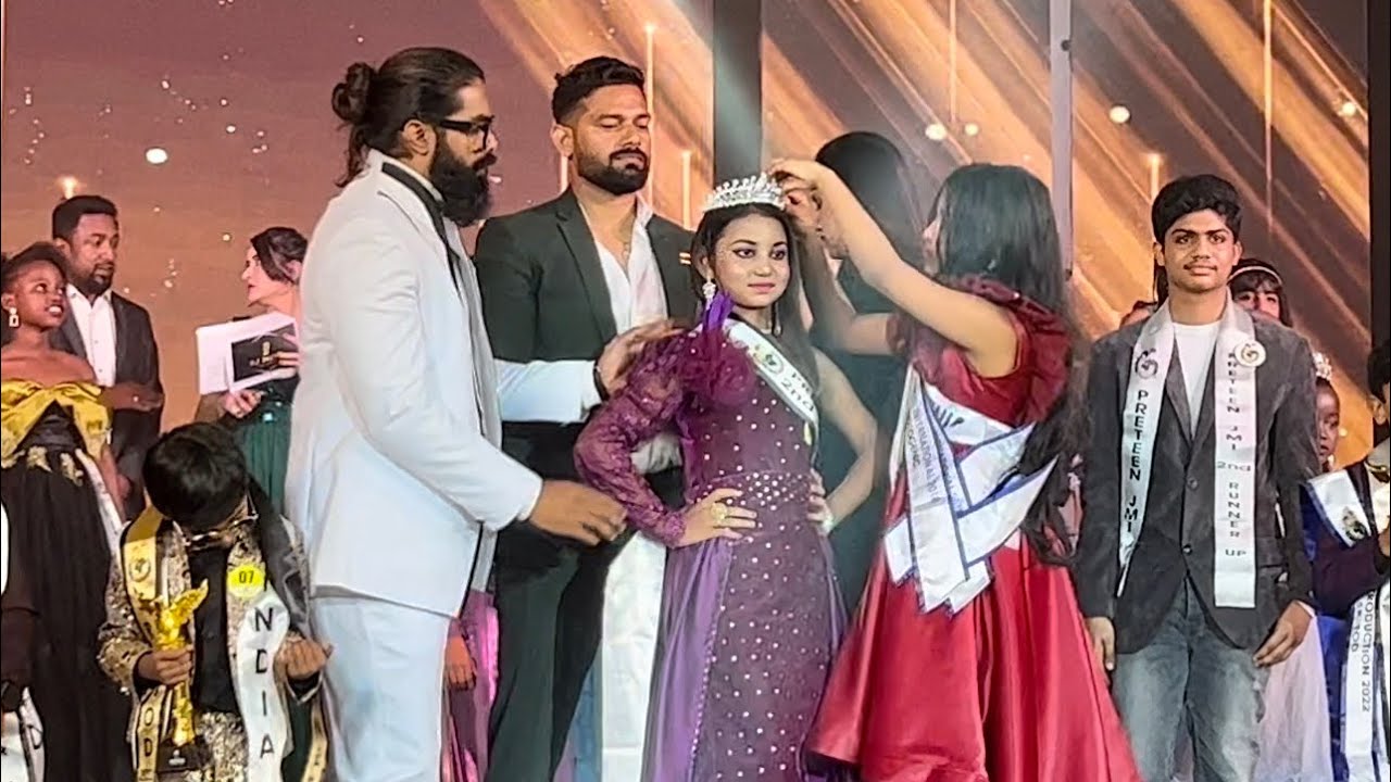 Anshi Aneesh / Junior Model international World finale 2022 - YouTube