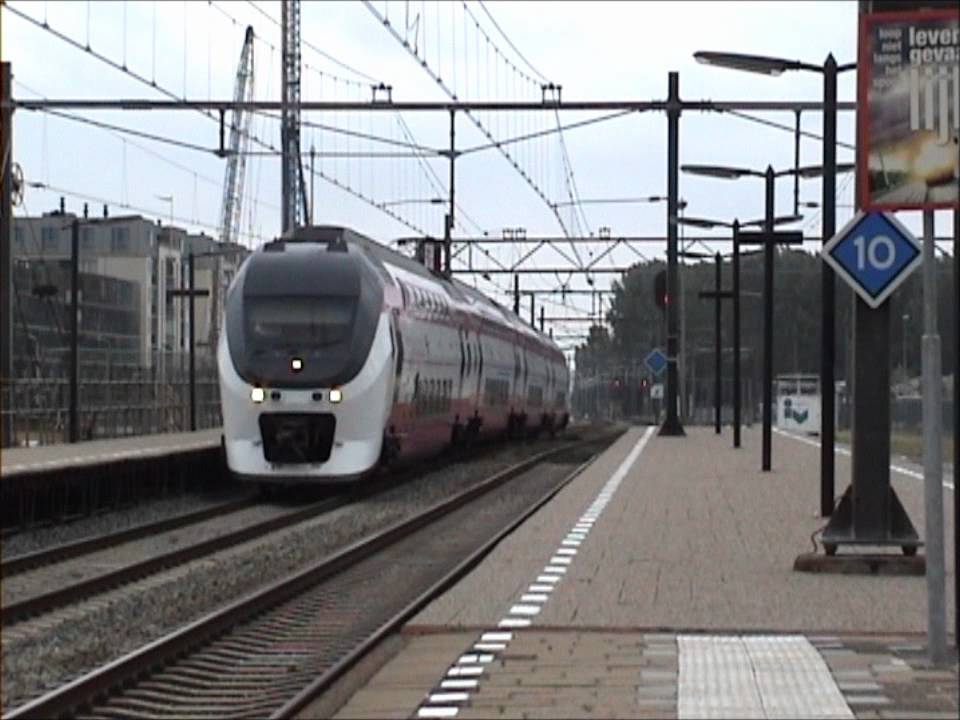 OV-Chip VIRM 9524 - Delft - YouTube