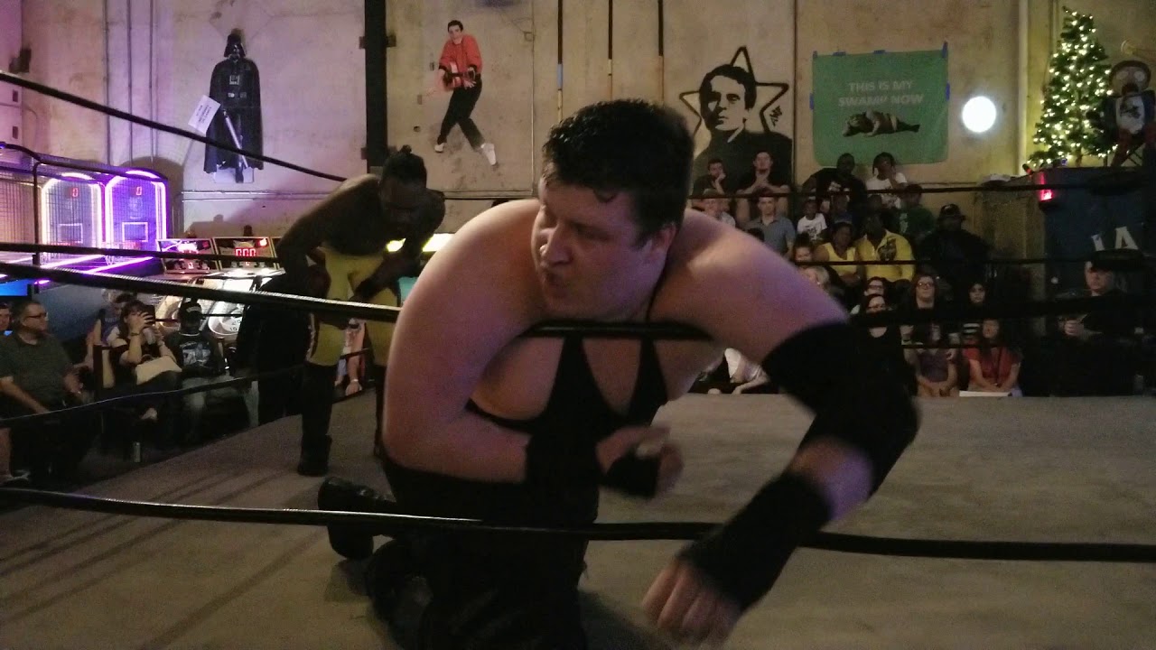 Prince Adonis vs Walker Hayes - YouTube