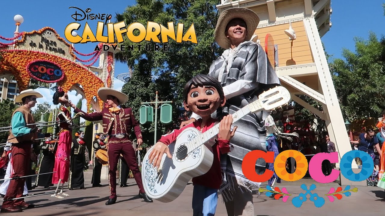 A Musical Celebration of Coco 2019 Disney California Adventure - Plaza ...