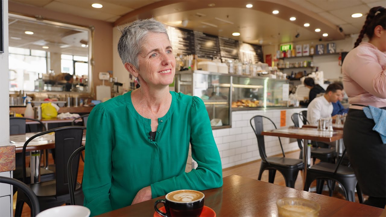 Get to know Mayor Philipa Veitch - YouTube