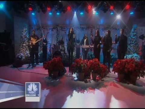 Brandy singing "Long Distance" - YouTube