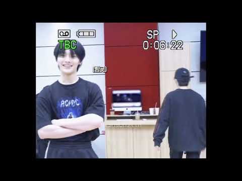 Changbin and Han fighting for Yn's attention for 5min straight - YouTube