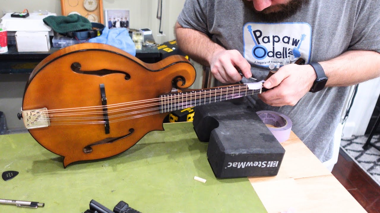 Gibson F-9 Mandolin: New Nut & Bridge Fitting - YouTube