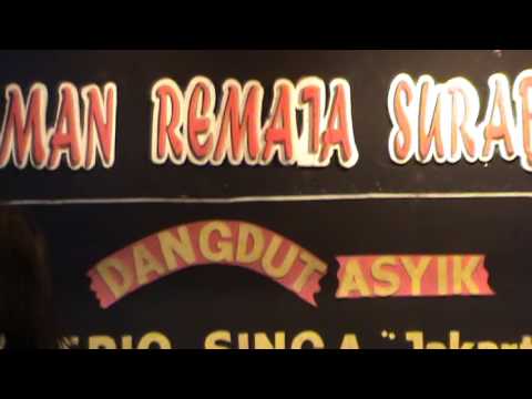 TRIO SINGA & LASKAR REPUBLIK \