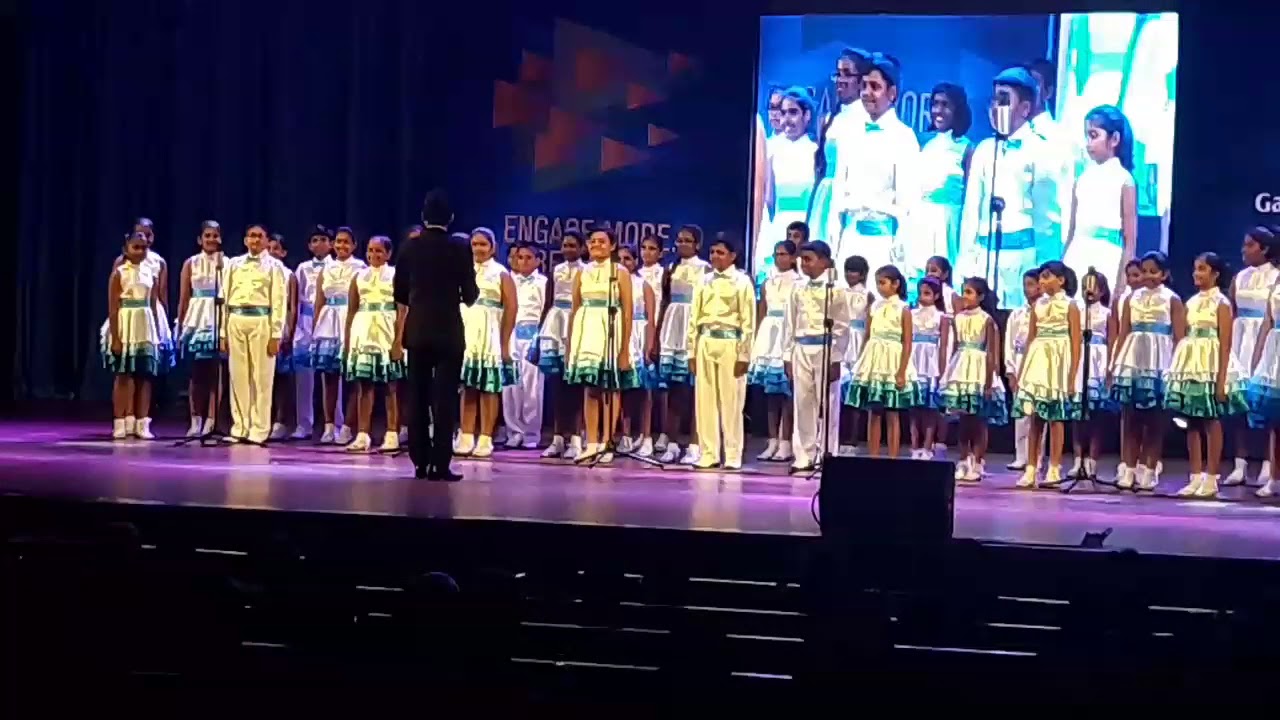 Gateway College Colombo Awards Ceremony 2017 Junior Choir - YouTube