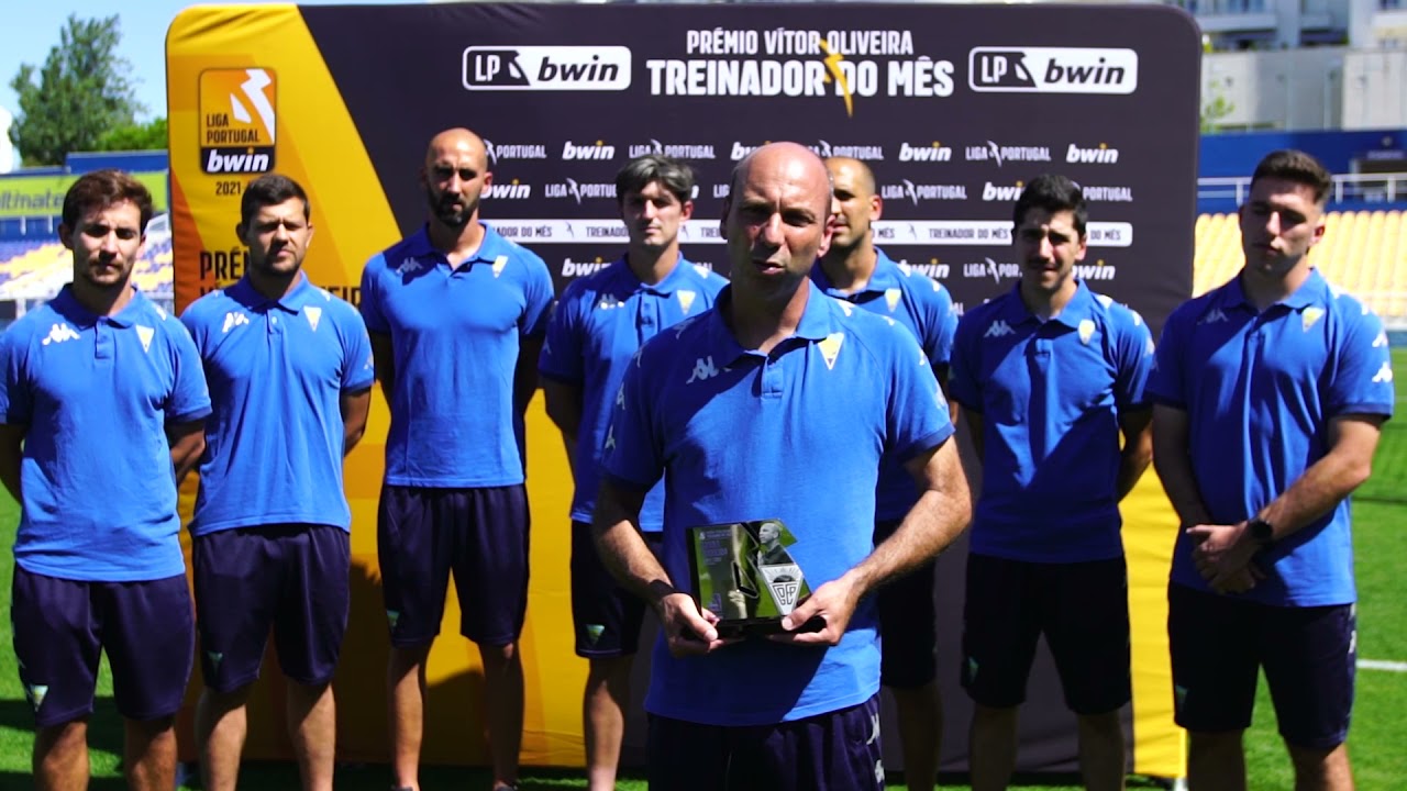 🏆 Prémio Vítor Oliveira - Treinador do Mês da Liga Portugal (Agosto ...